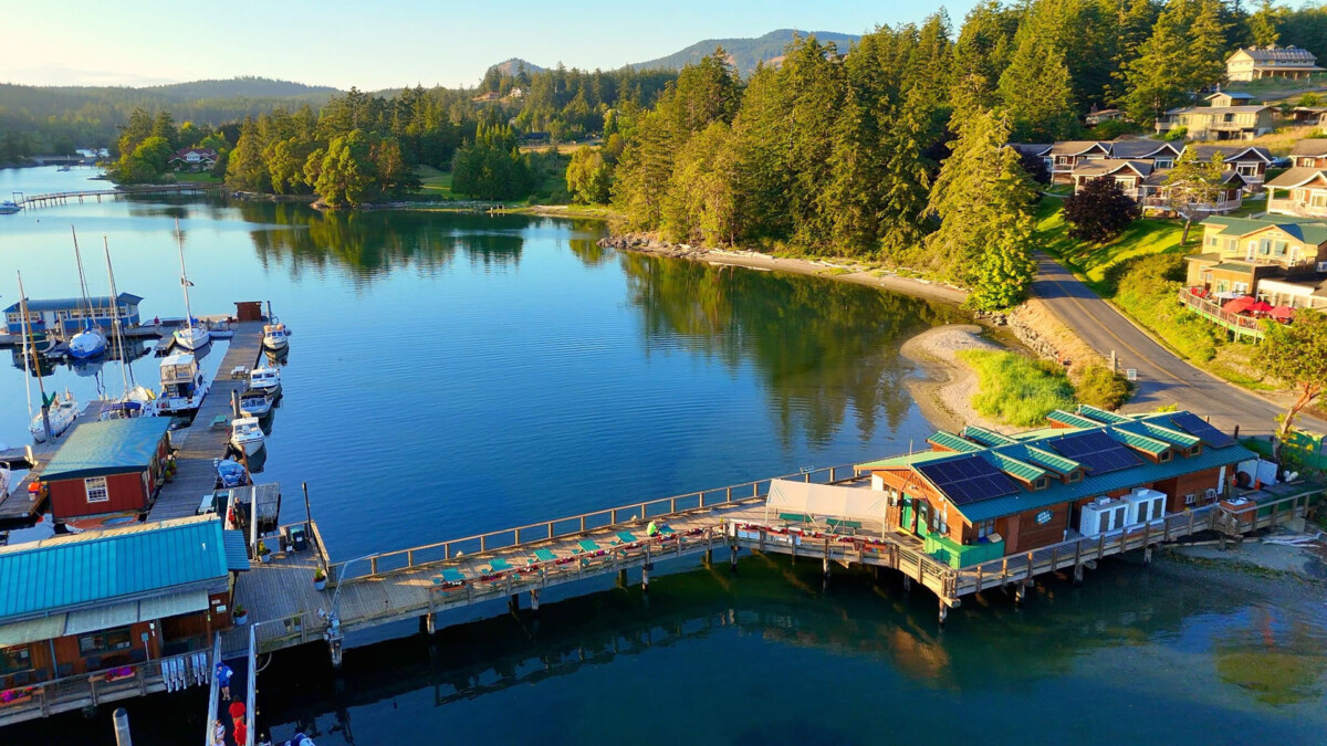 Deer Harbor Marina - Make a Latitude Adjustment!